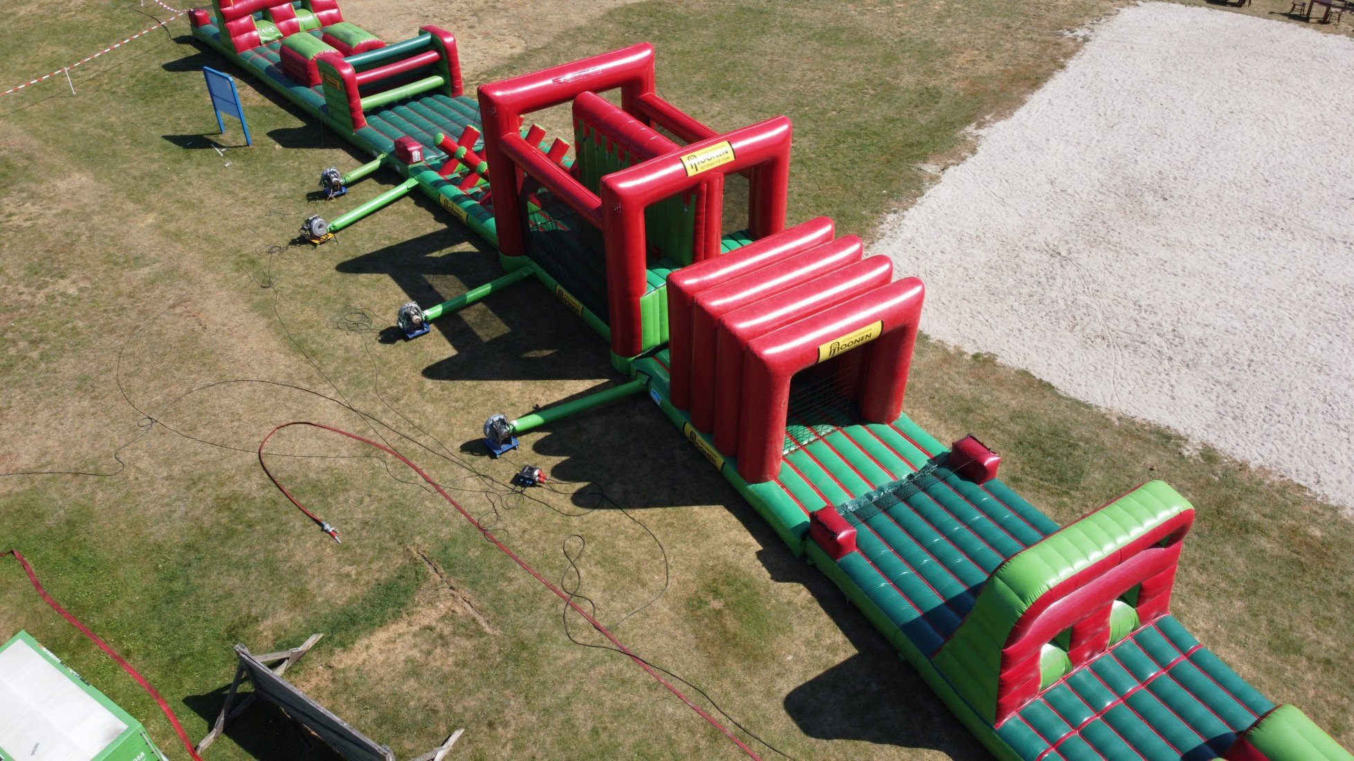 Hindernisbaan Extreem 45 meter! - Attractie.com