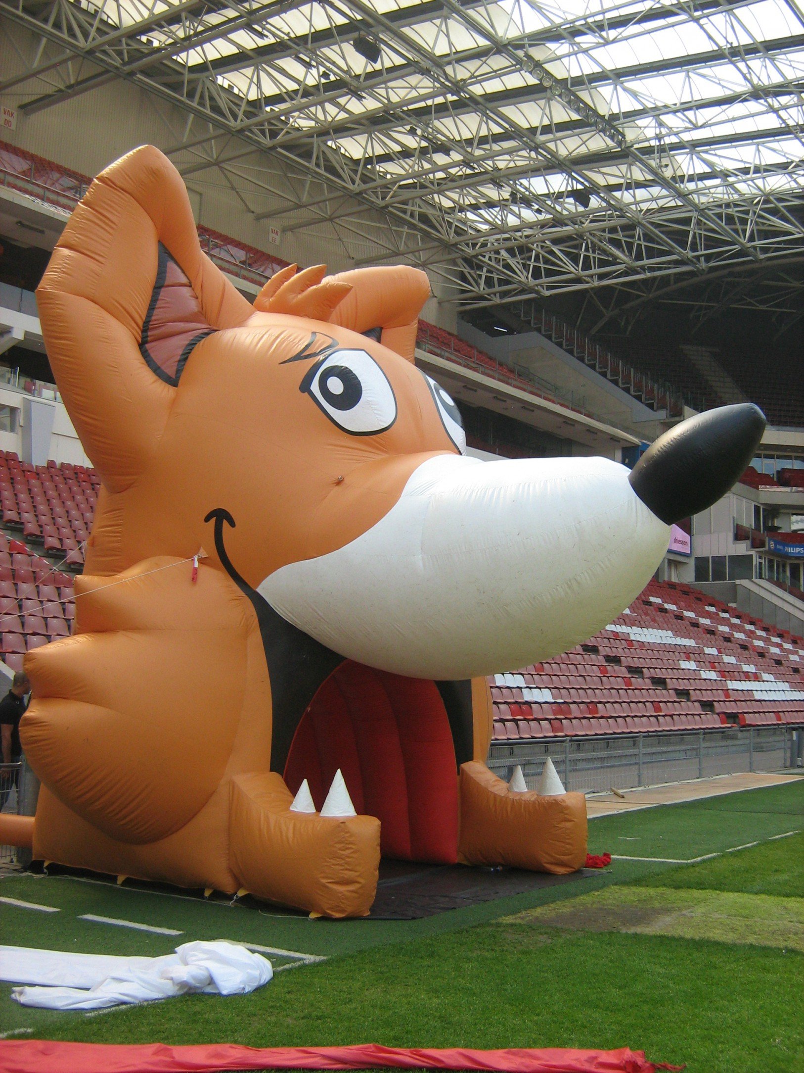 PSV Phoxy hoofd - Attractie.com